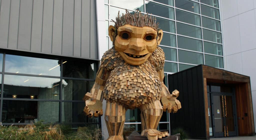 National Nordic Museum is now home to Thomas Dambo's Frankie ...